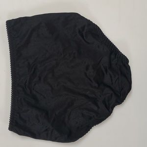 vassarette | Intimates & Sleepwear | Vassarette Hicut Nwot | Poshmark